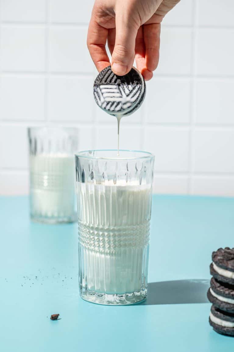 Homemade Oreos (Oreo Copycat Recipe) - Butter & Thyme